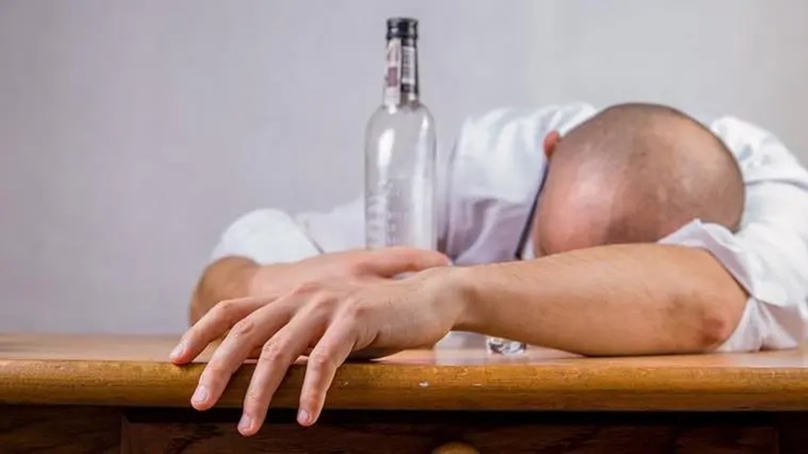 Can weight loss drugs help in reducing risk of alcohol use disorder ...