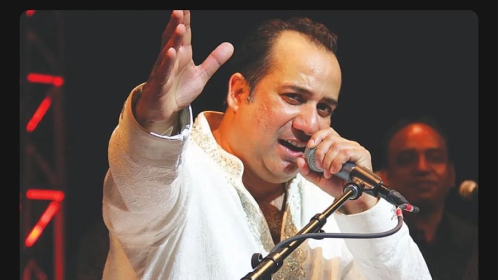 Pakistani singer Rahat Fateh Ali Khan reportedly arrested at Dubai ...