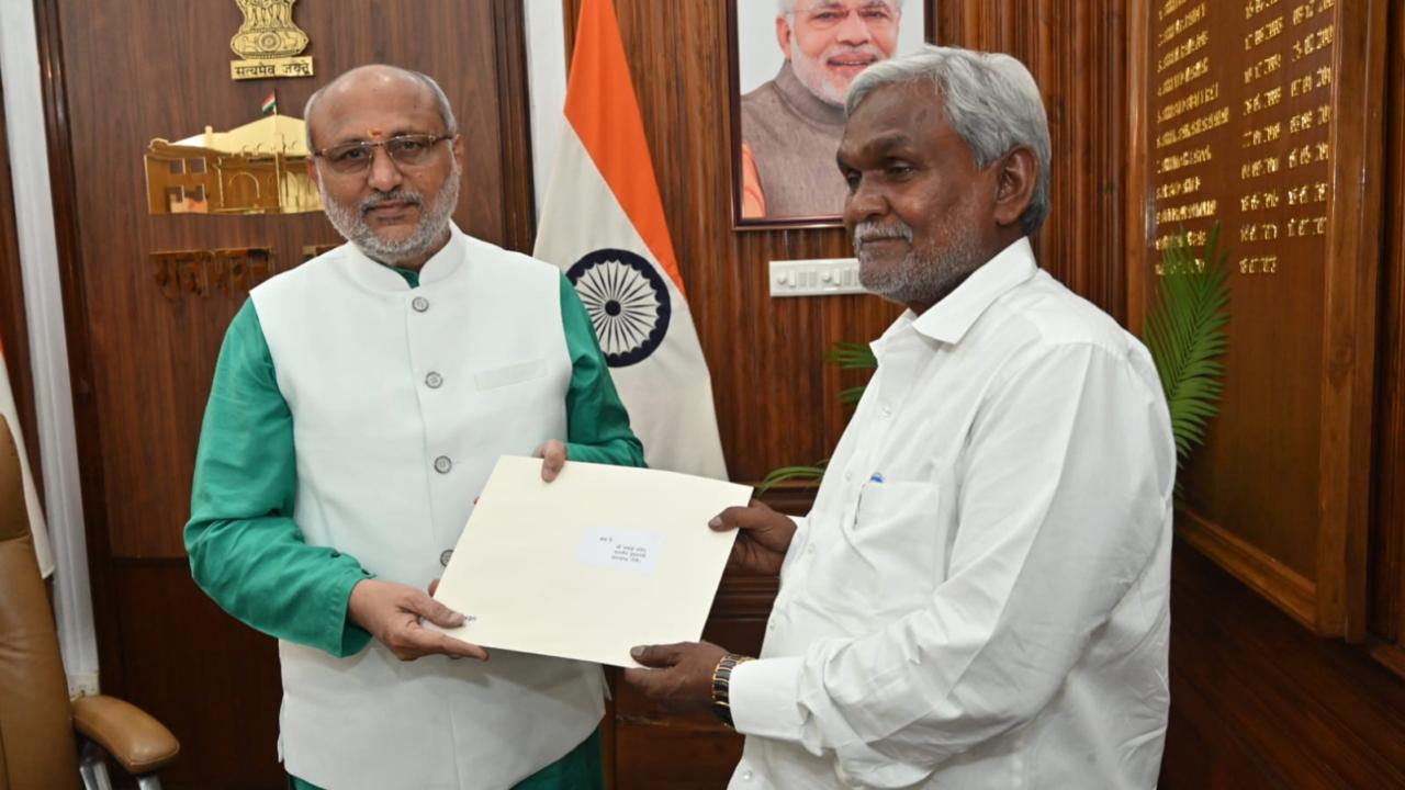 Hemant Soren set to return as Jharkhand CM as incumbent Champai steps down | India News - The ...