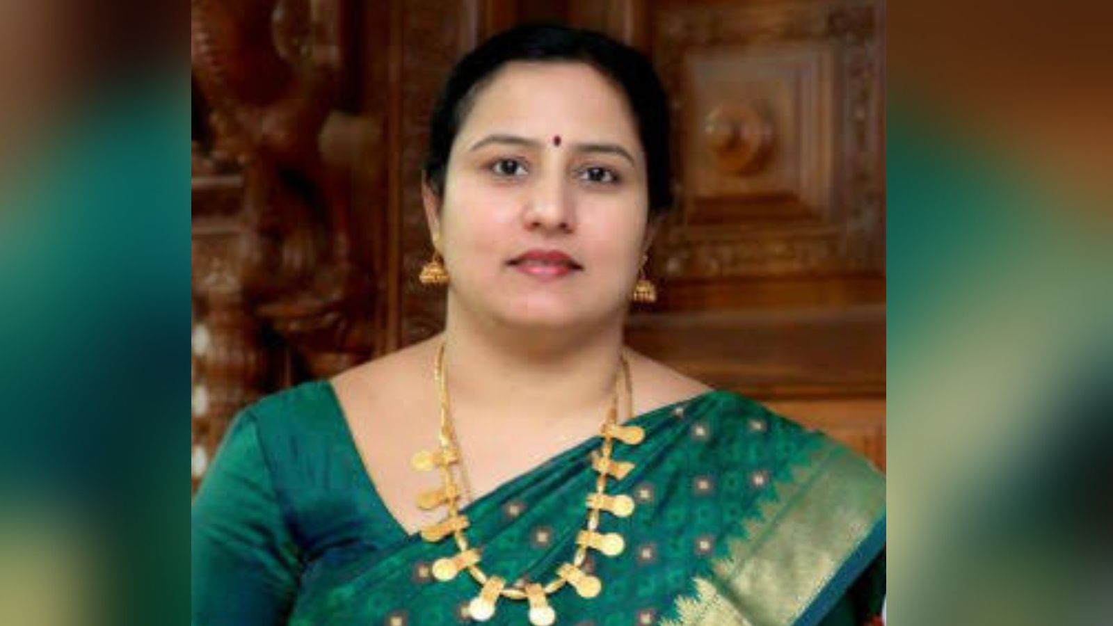 SC refuses to set aside anticipatory bail given to Bhavani Revanna in ...