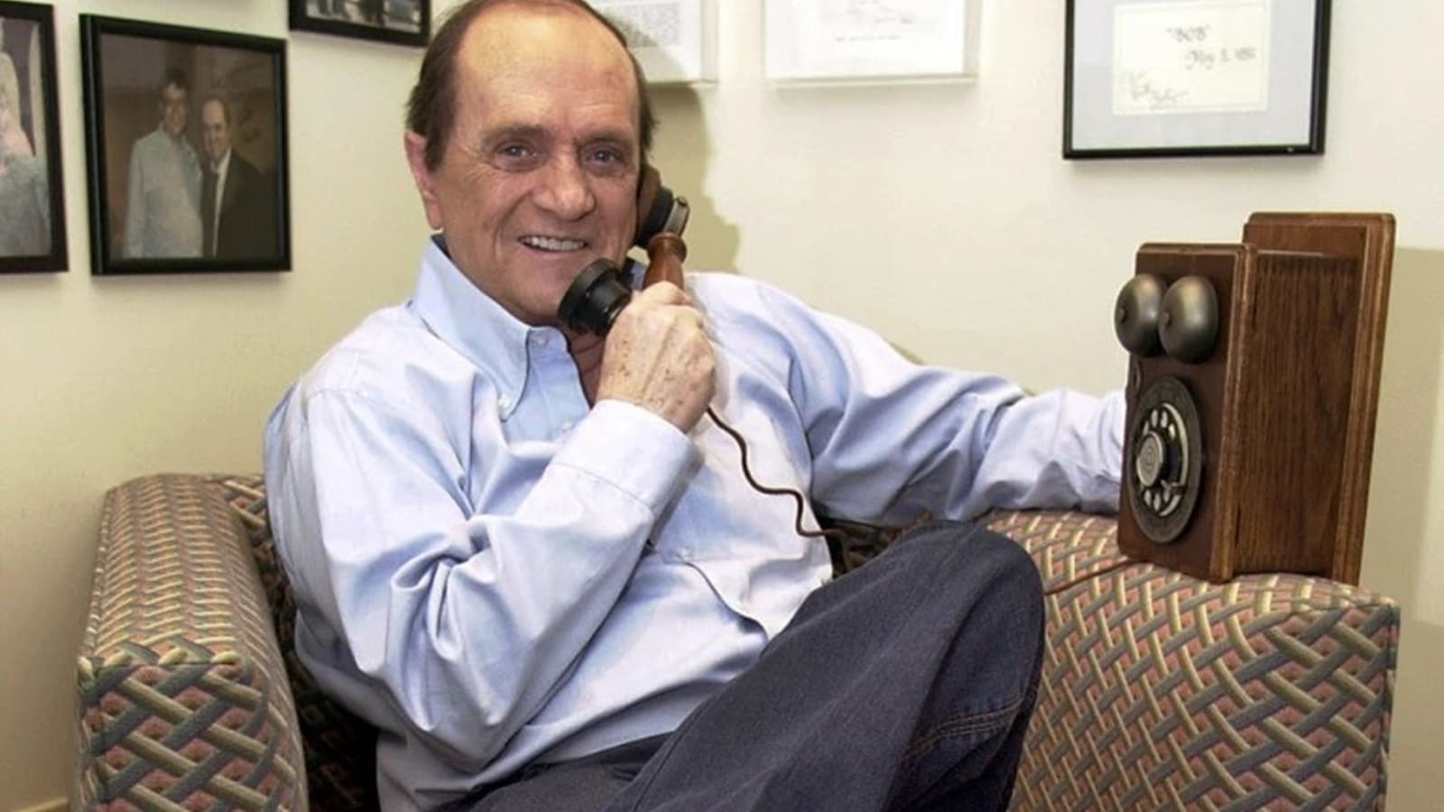 Comedian Bob Newhart, deadpan master of sitcoms and telephone ...