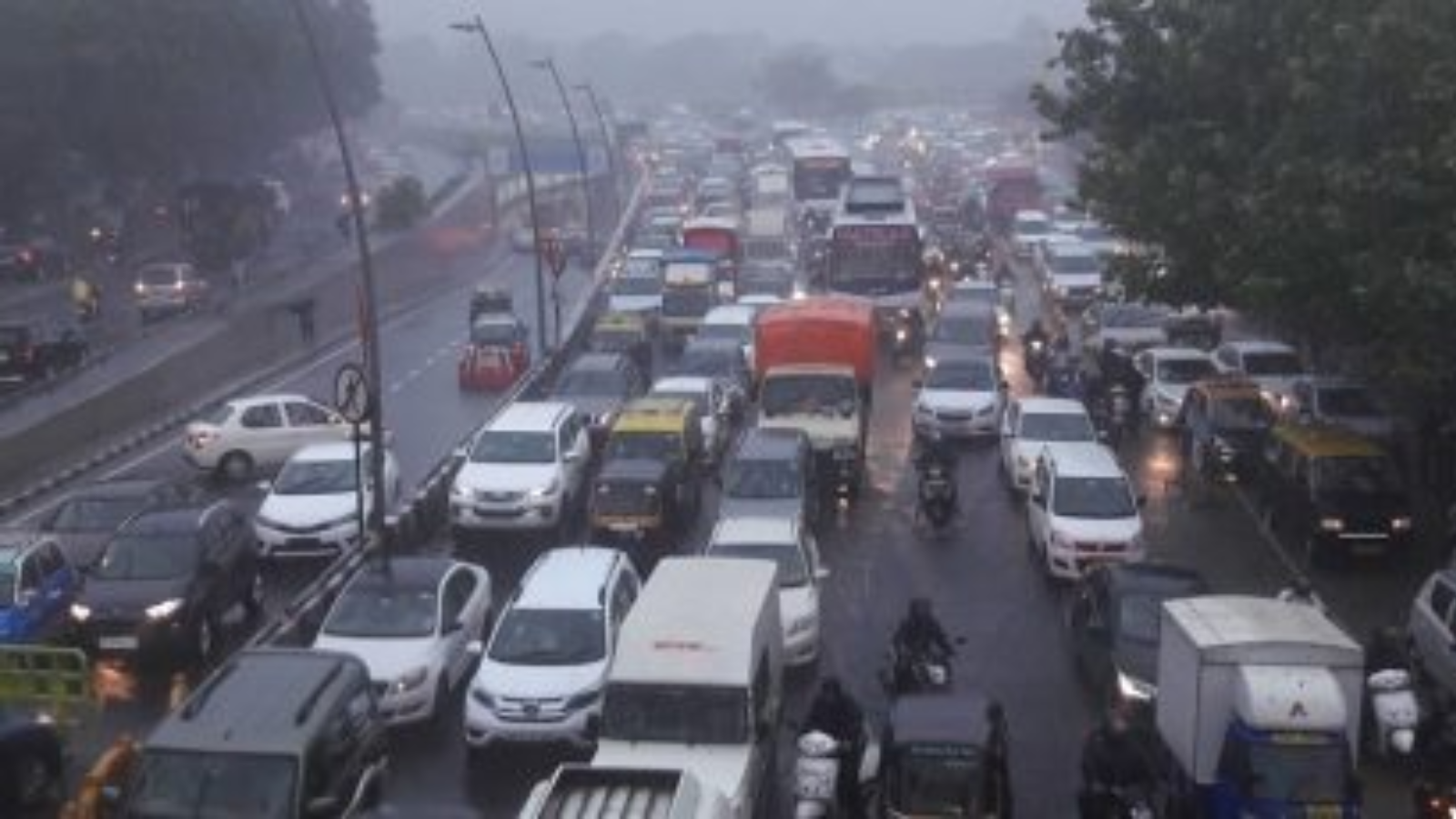 Emissions by heavy vehicles on Mumbai-Pune expressway suggest need for ...