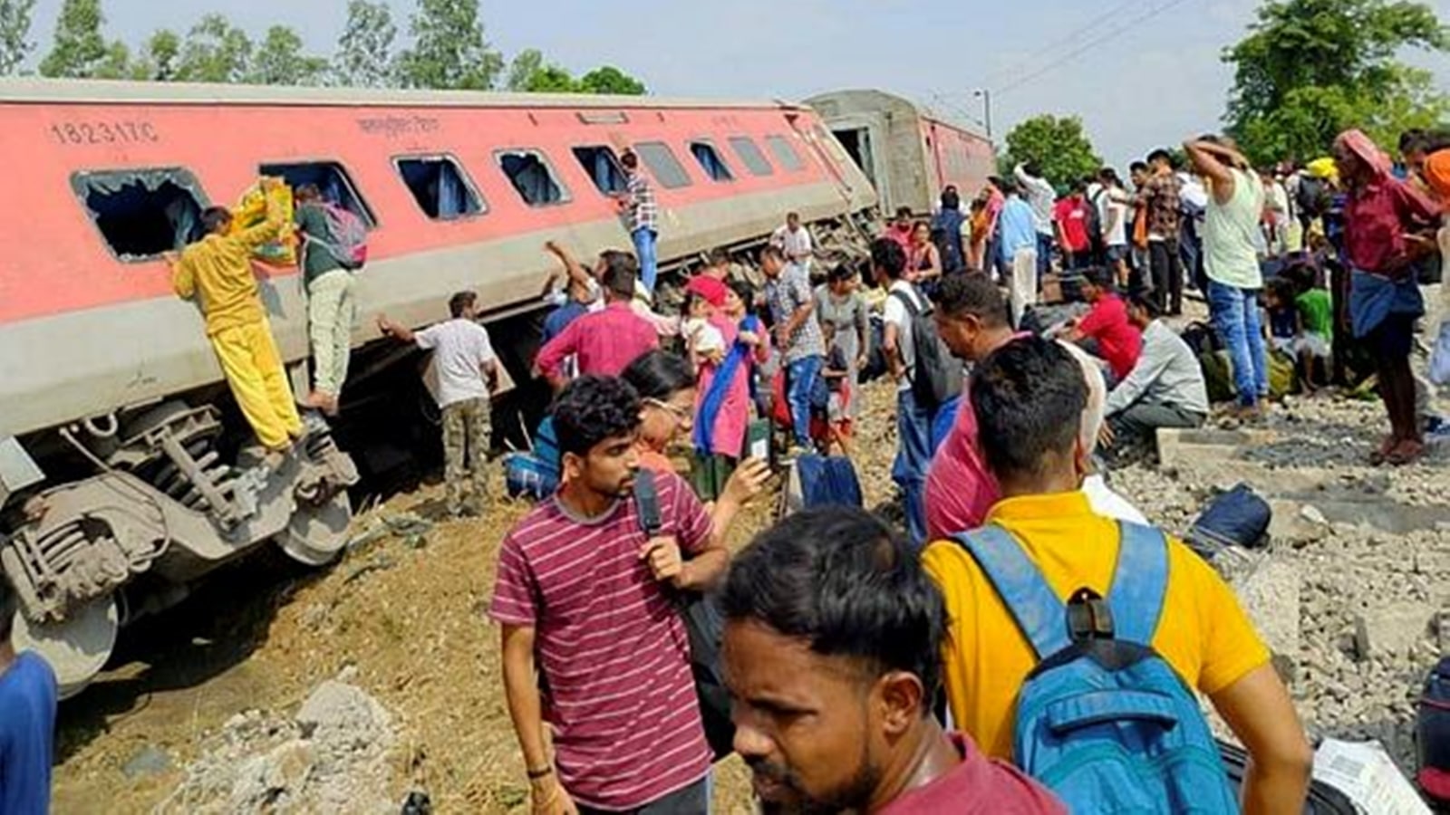 UP Gonda Train Accident Live Updates: Death toll rises to 4, high-level ...