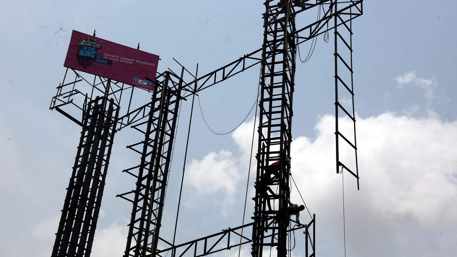 BMC to determine ideal brightness level for digital hoardings | Mumbai ...