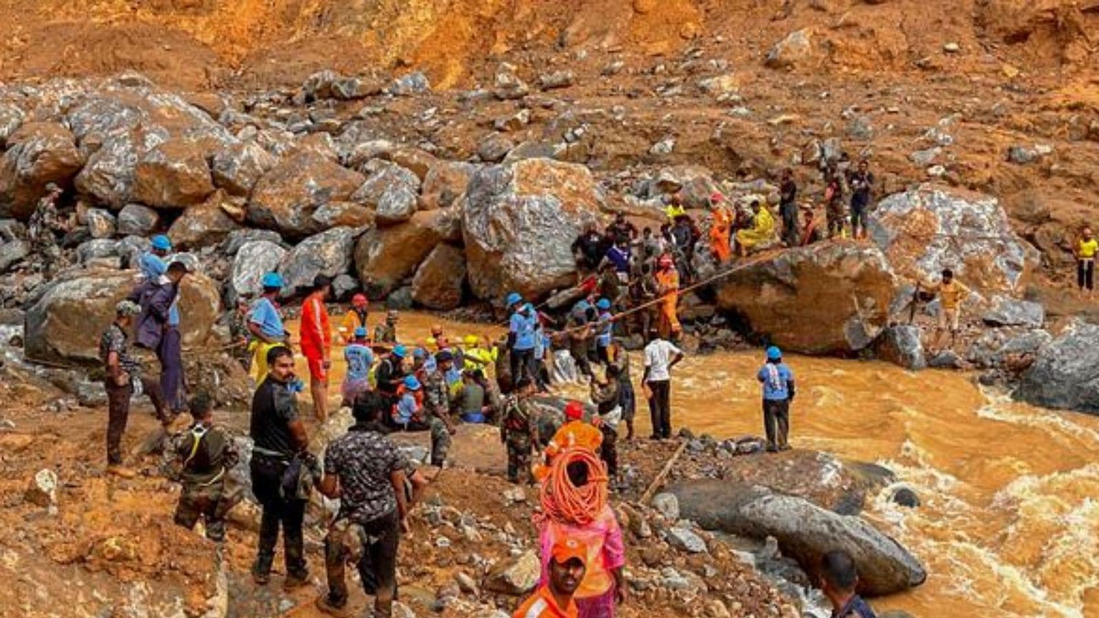 ‘Entire families wiped out’ — In Meppadi’s Juma Masjid burial ground ...