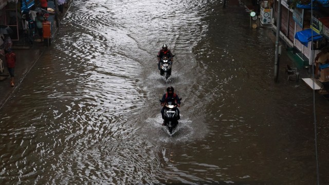 Day after heavy rains, Mumbai gets back to normalcy: Top updates in 5 ...