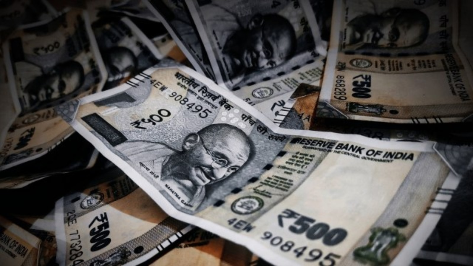 Rupee falls 1 paisa to 83.50 against US dollar | Business News - The ...
