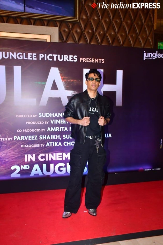 Janhvi Kapoor, Roshan Mathew and others put their best fashion foot ...