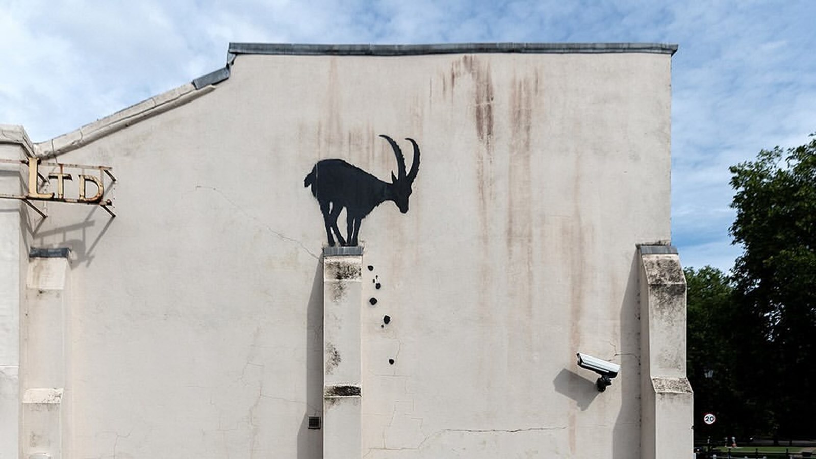 Banksy artwork stolen in London | Art-and-culture News - The Indian Express