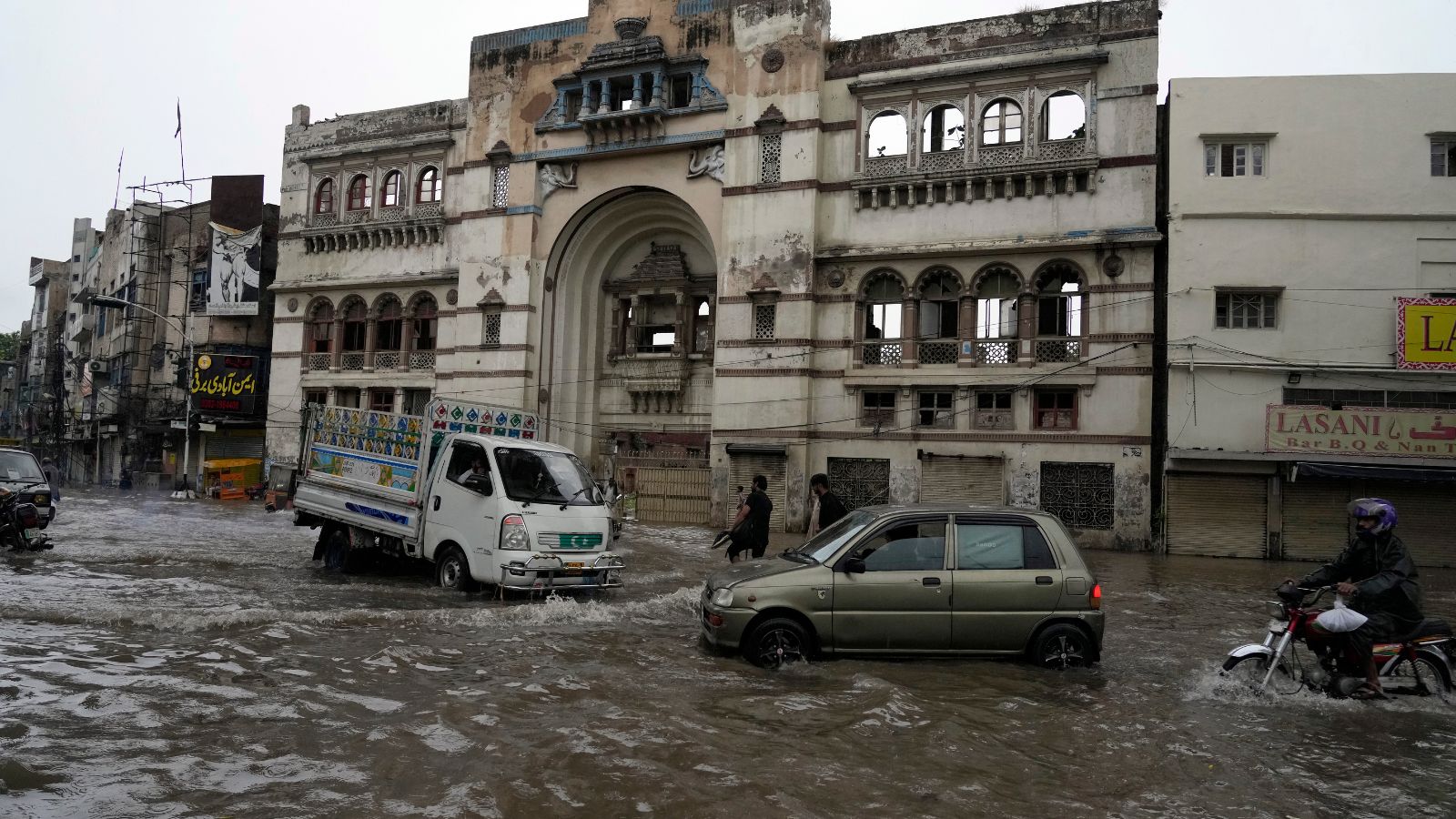 Rainfall breaks 44-year record in Lahore, leaves city flooded ...