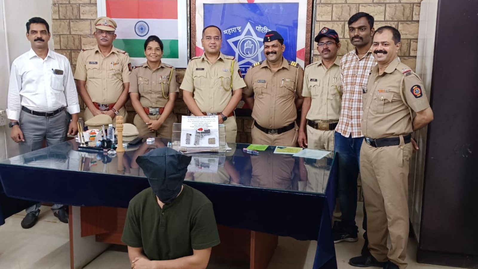 Italian pistol, bullets found in his bag, 24-year-old struggling actor ...