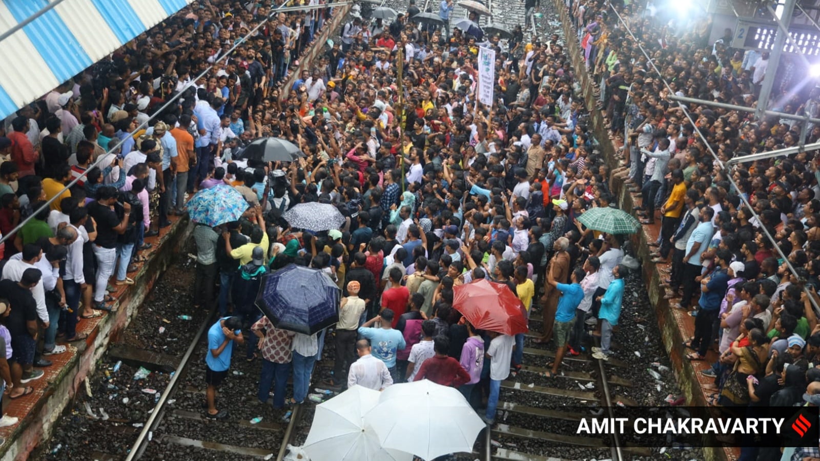 Badlapur child sex assault: Accused school sweeper’s police custody ...