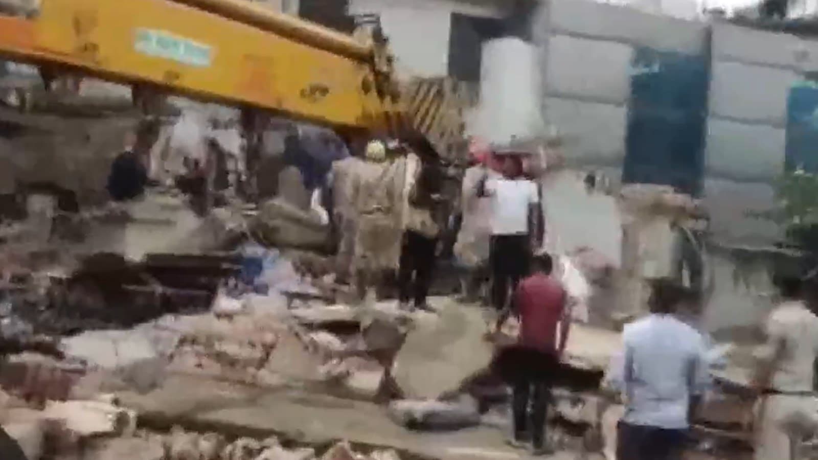 3 killed in building collapse in Northwest Delhi’s Jahangirpuri | Delhi ...