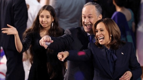 Harris’ family members are popping up around Chicago this week during ...