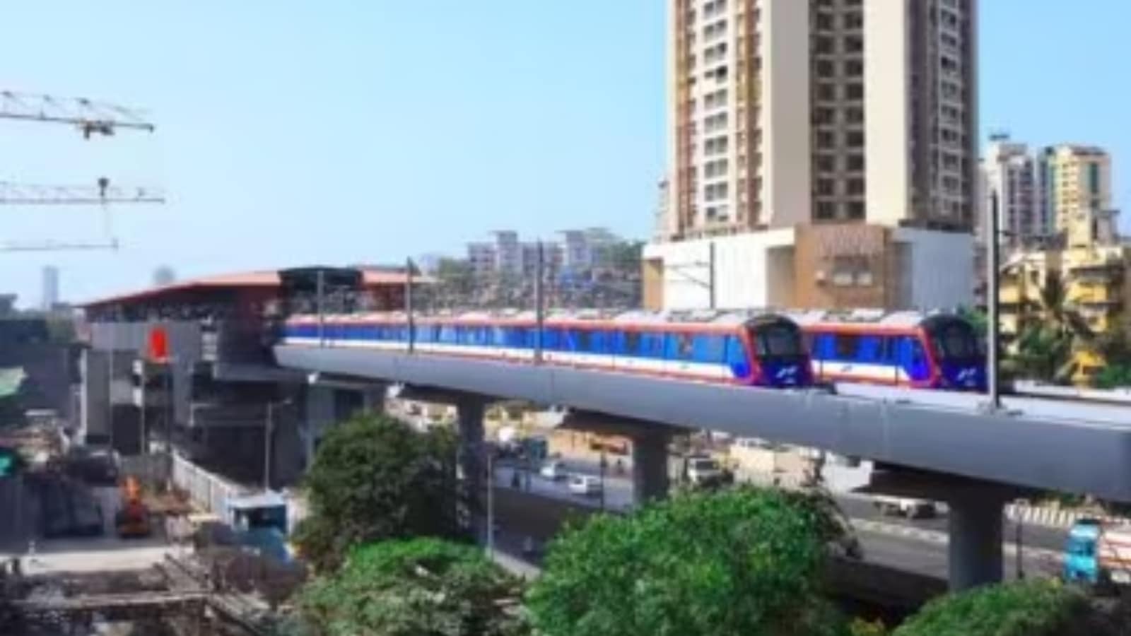 Mumbai Metro One records 100 crore passengers | Mumbai News - The ...