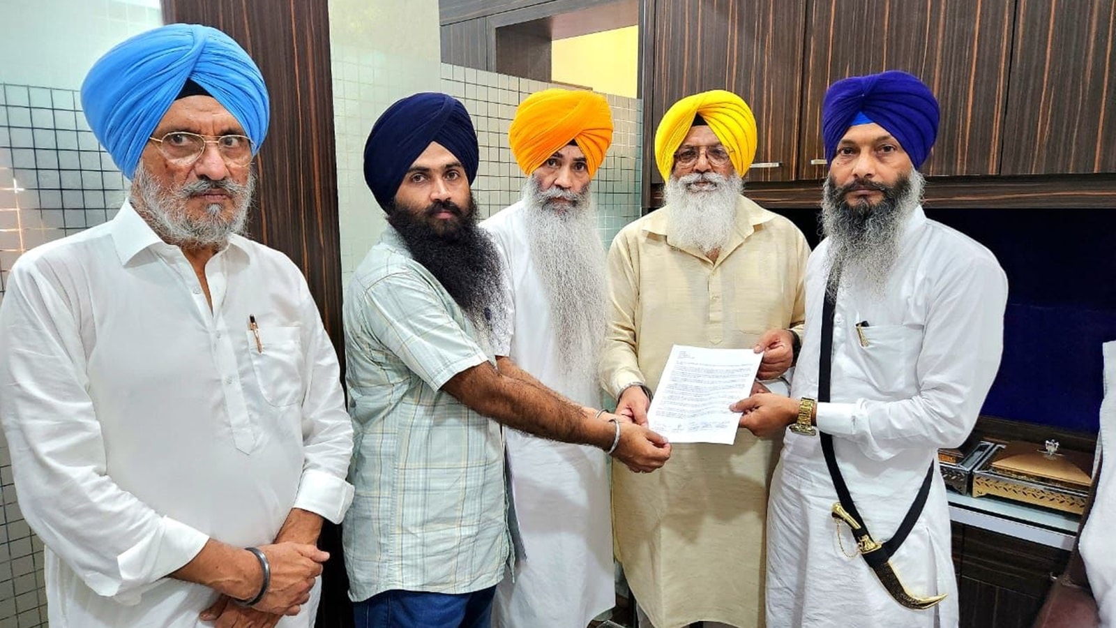 Do not install Panjwar’s portrait at Central Sikh Museum: Sikh leaders ...