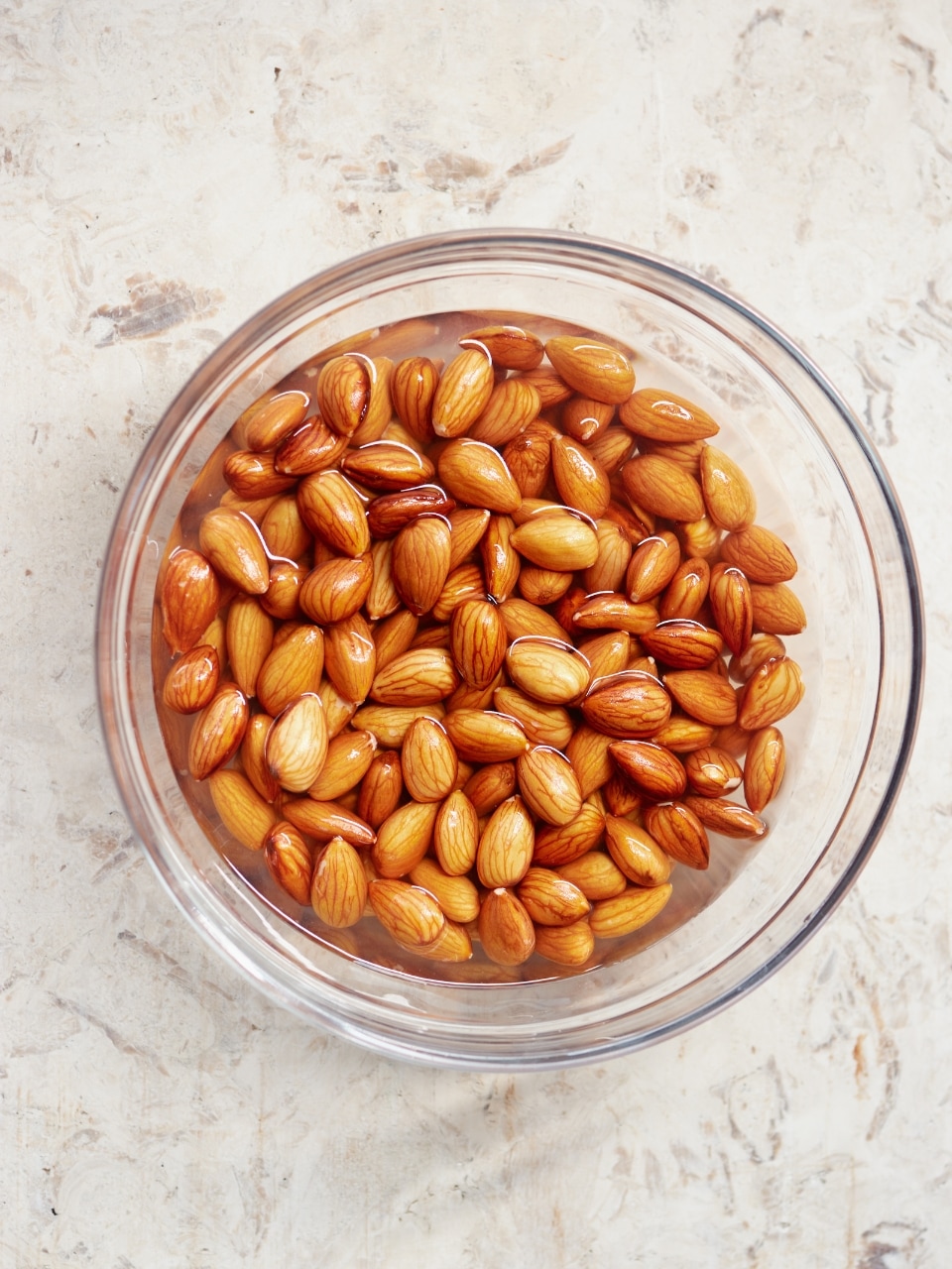 Optimal nut intake: How much almonds should you eat?