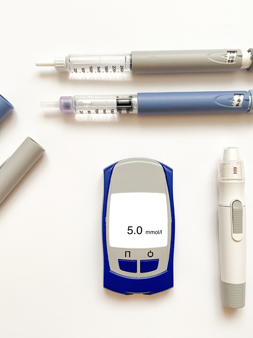 Tips for effective glucometer testing and managing finger discomfort