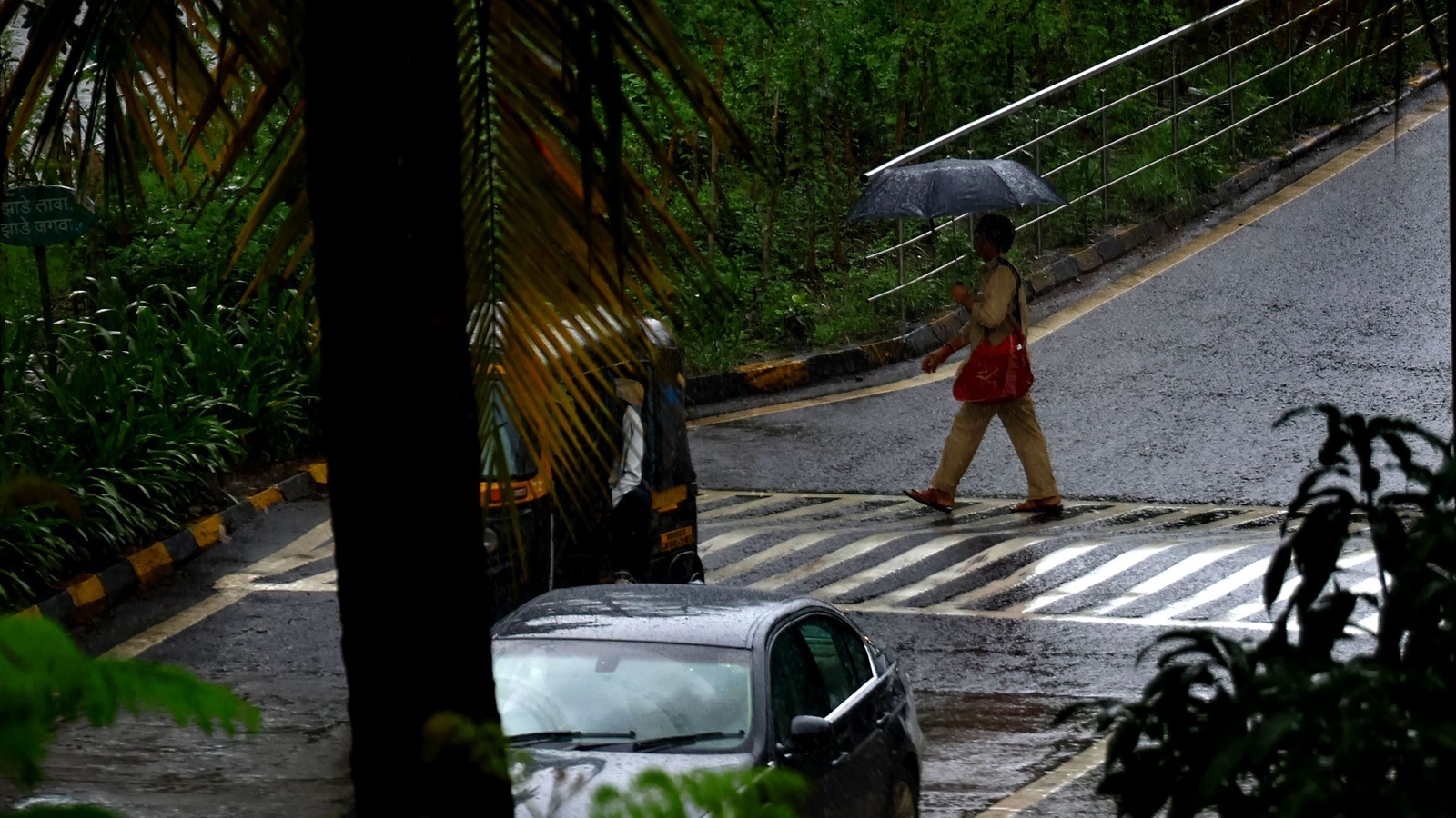 Light rain brings respite but IMD rules out heavy showers in city; lake ...