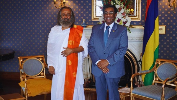 Sri Sri Ravi Shankar meets Mauritius President, PM, talks of drug-free ...