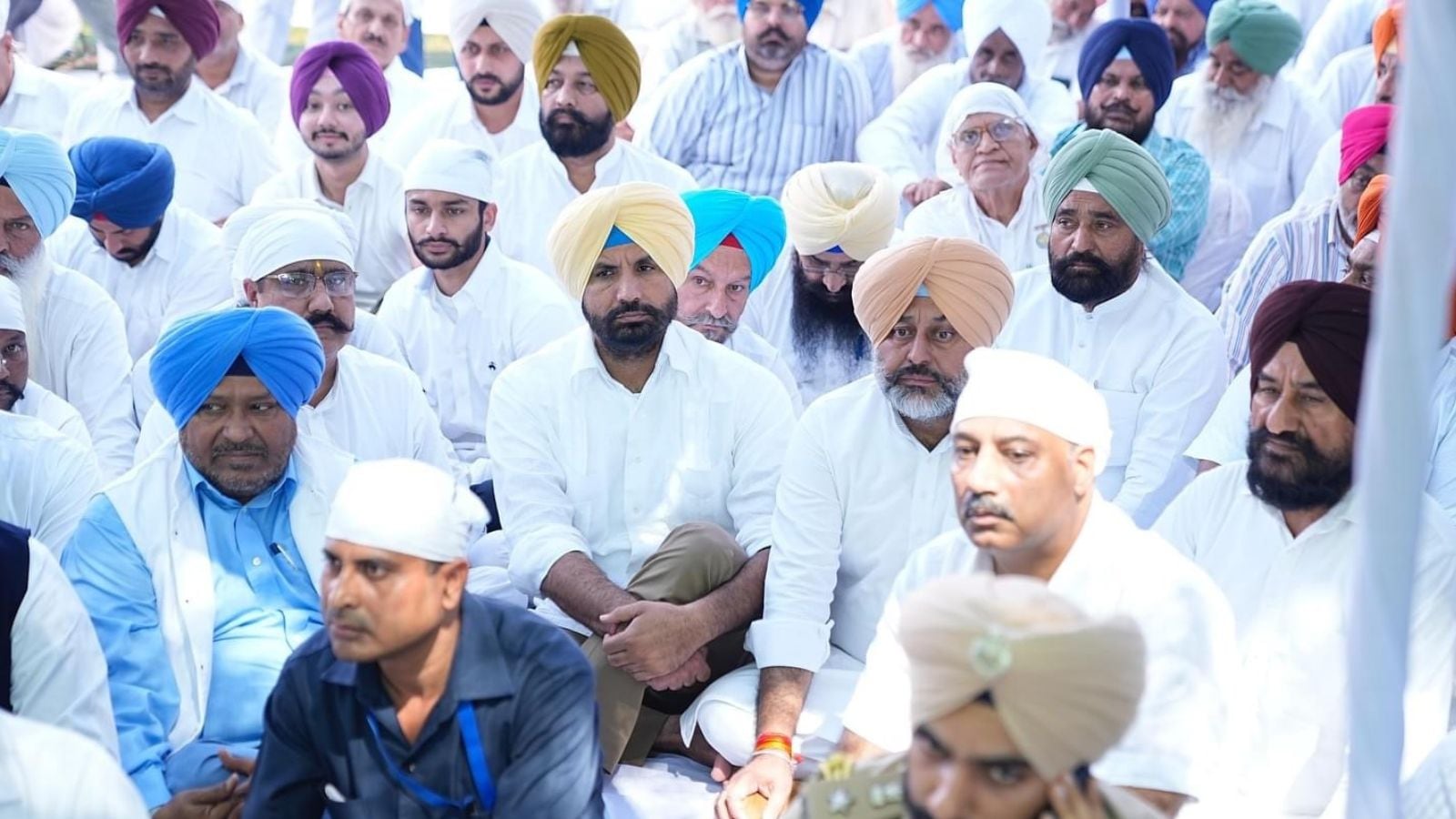 Decode Politics: Why are BJP, Congress fighting over legacy of a former ...