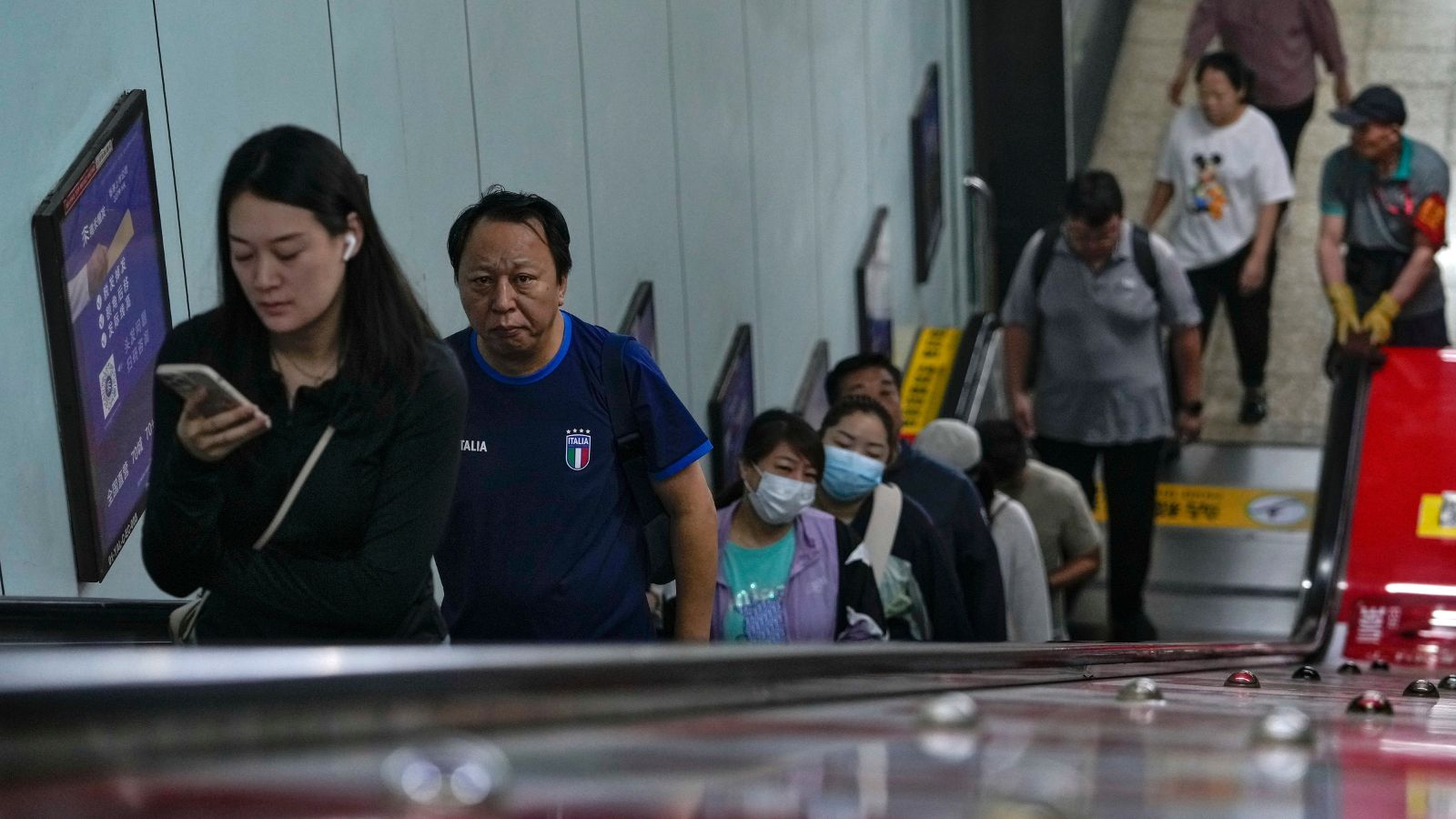 China’s cabinet issues guidelines to promote employment amid economic ...