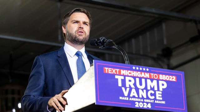 JD Vance’s remark ‘no one has tried to kill Kamala Harris’ is dangerous ...