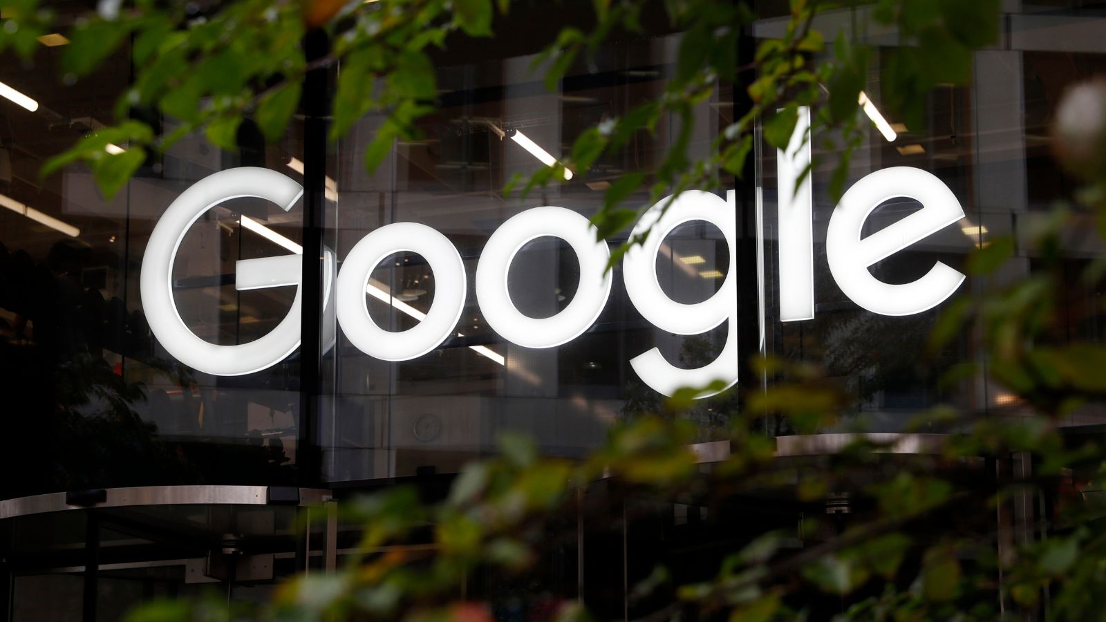 Google unveils new anti-scam tools, security features at India AI pre ...