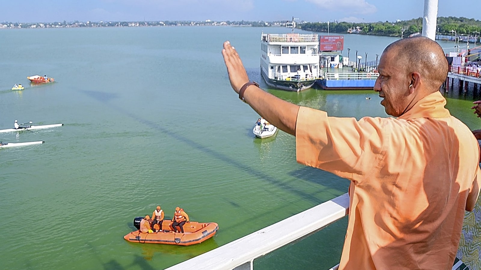 CM inaugurates floating restaurant: ‘Rotis with spit, Hapur juice won’t ...