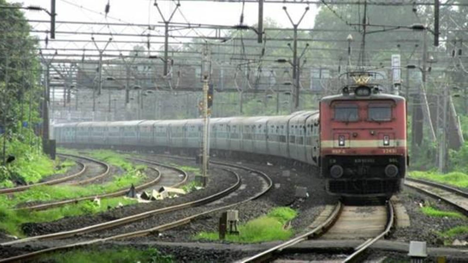 WR to introduce 12 new services, upgrade 10 trains to 15 cars from Oct 1