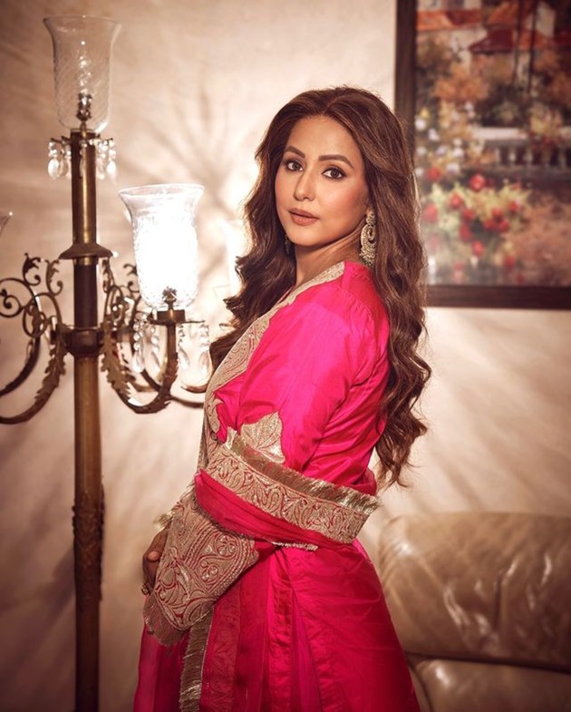Hina Khan embraces Kashmir: ‘A piece of my heart’ | Entertainment ...