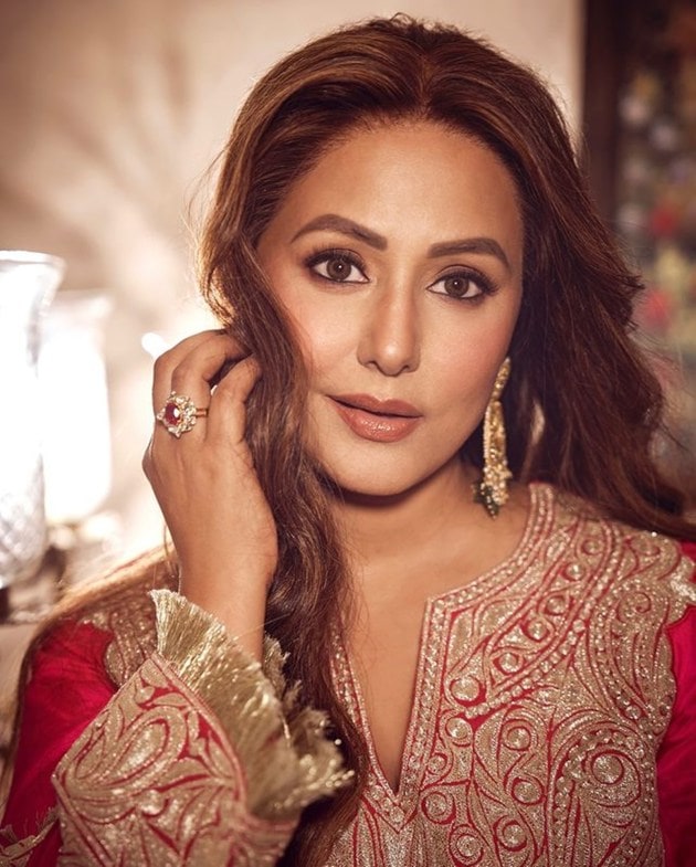 Hina Khan embraces Kashmir: ‘A piece of my heart’ | Entertainment ...