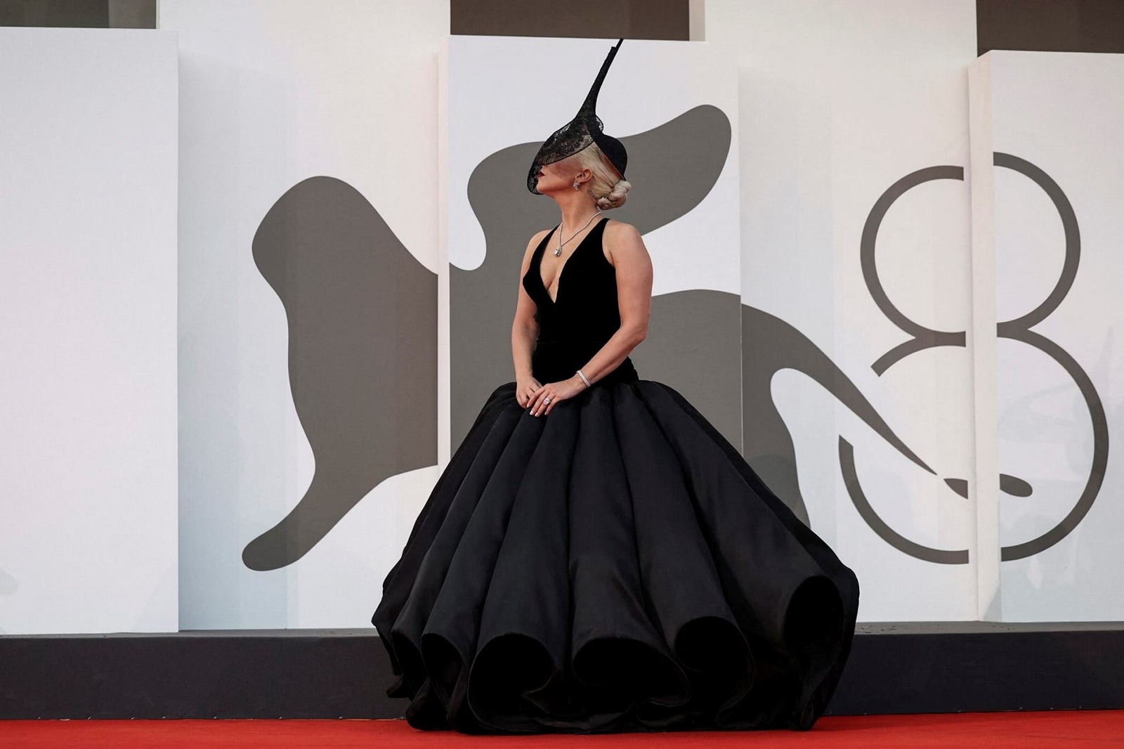 Lady Gaga flaunts 8-carat diamond engagement ring. Can you guess its price?