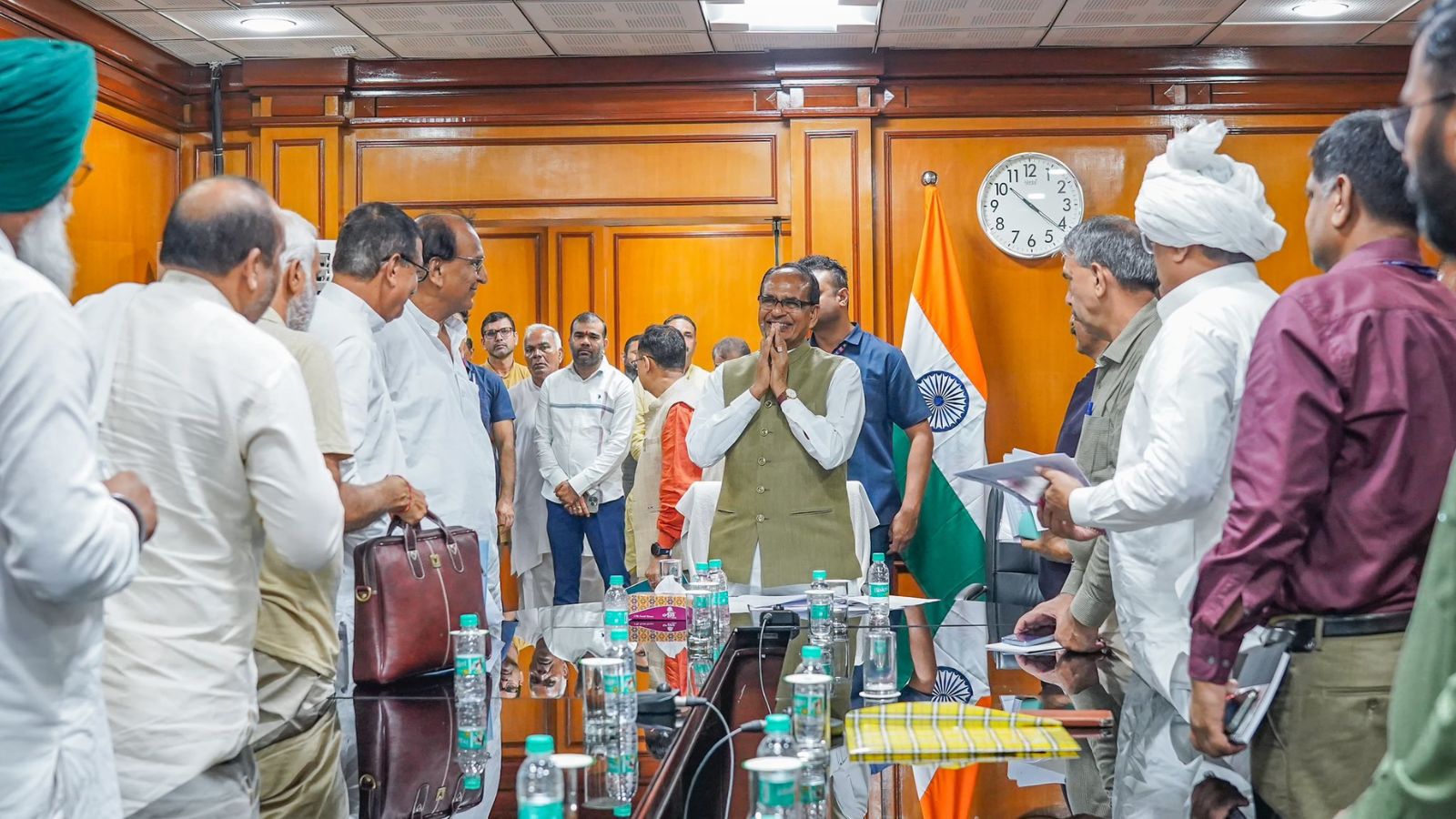 Union Agriculture Minister Shivraj Chouhan holds first meeting with ...