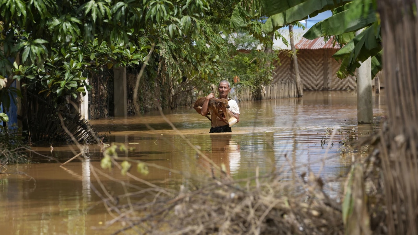 Floods wreak damage in Myanmar, killing at least 226, state media says ...