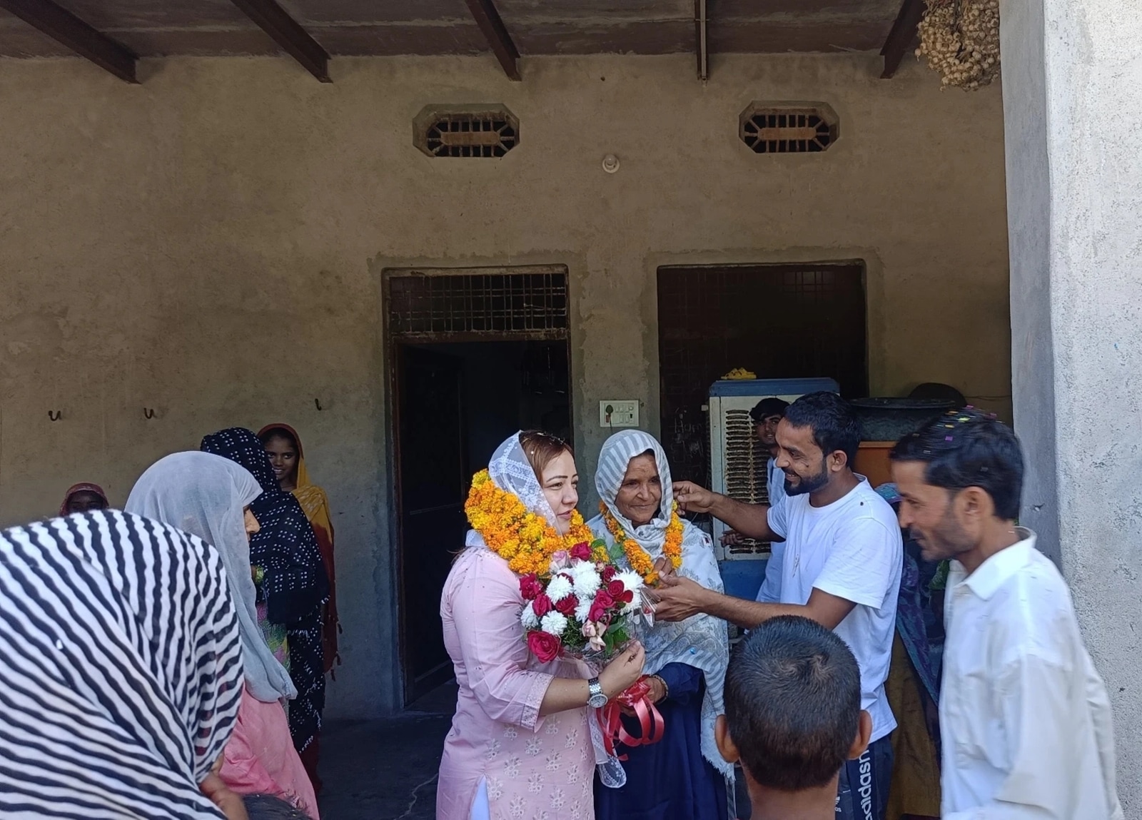 Nuh’s first woman candidate banks on old Congress legacy, new AAP ...