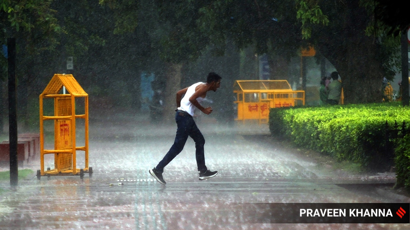 Weather today: IMD issues heavy rainfall warning for Odisha, Northeast ...