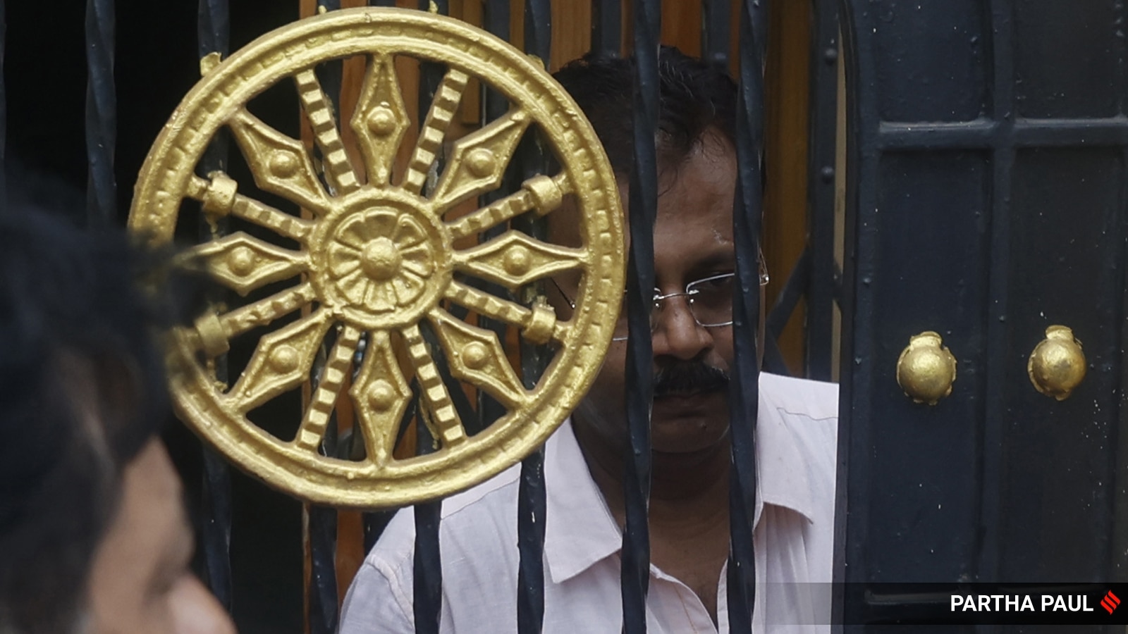 ED searches multiple properties in Kolkata linked to former RG Kar ...