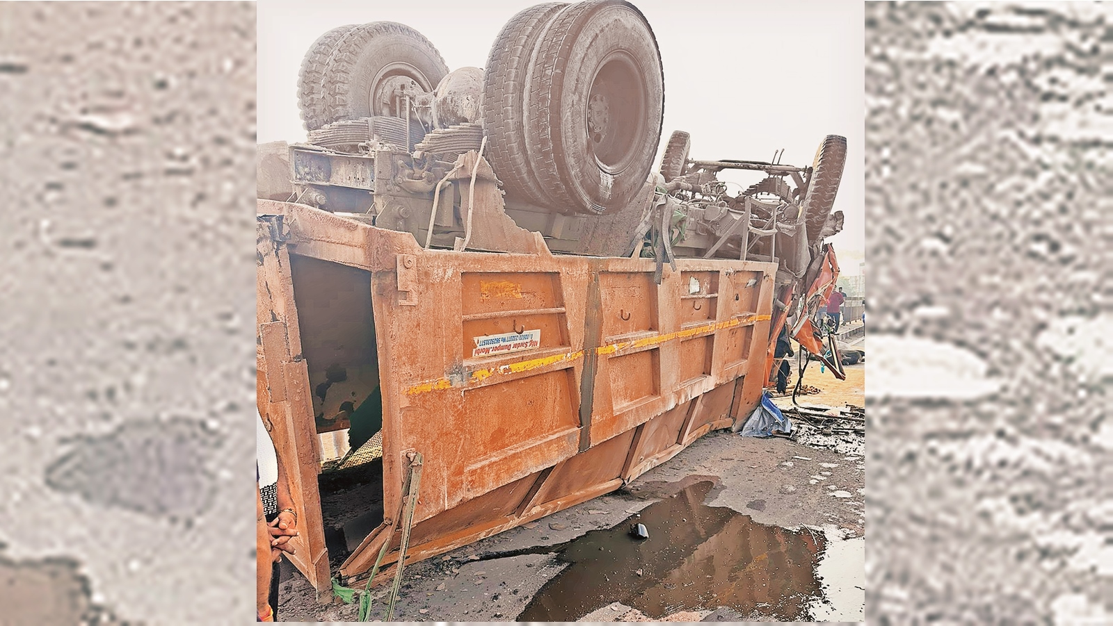 In bid to avoid collision with stray bull, truck rams into car; 3 ...