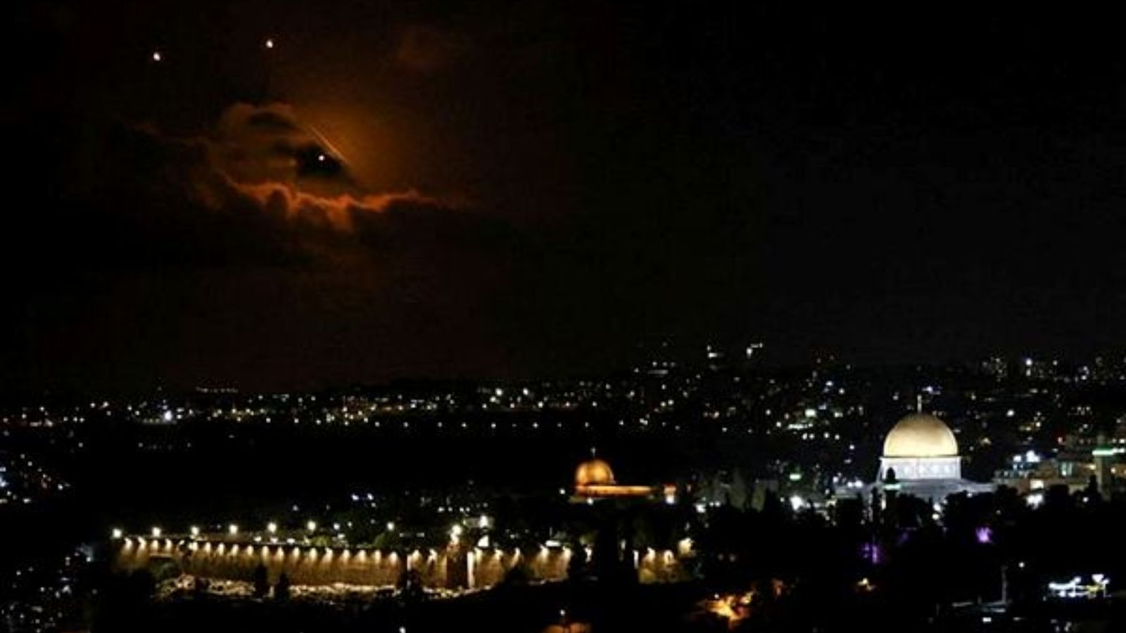 WATCH | Iran launches huge missile barrage over Jerusalem’s Old City ...