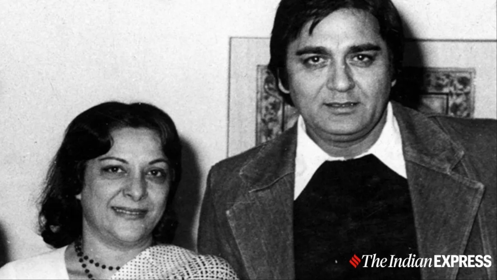 Nargis personally served her special mutton curry to guests, scolded ...