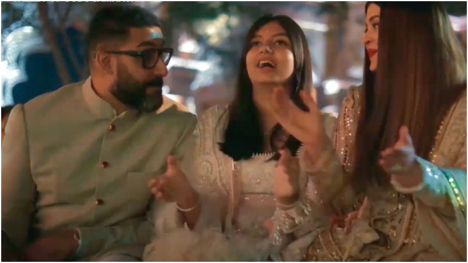 Aishwarya Rai, Abhishek Bachchan and Aaradhya Bachchan share sweet ...