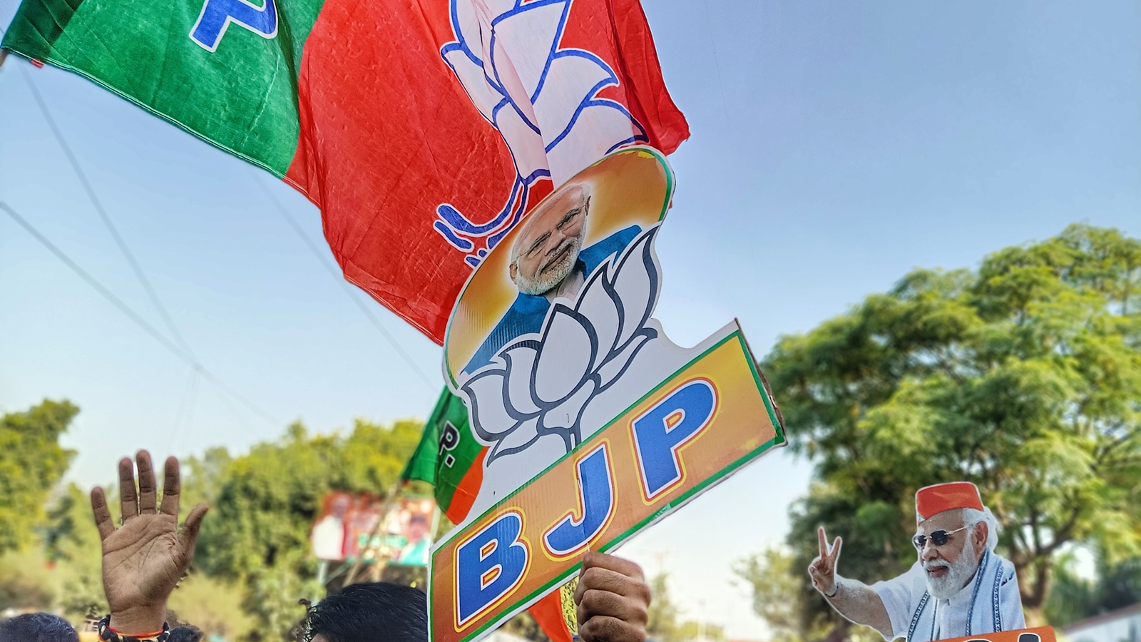 Gujarat BJP suspends rebel candidate for Vav Assembly bypoll and four ...