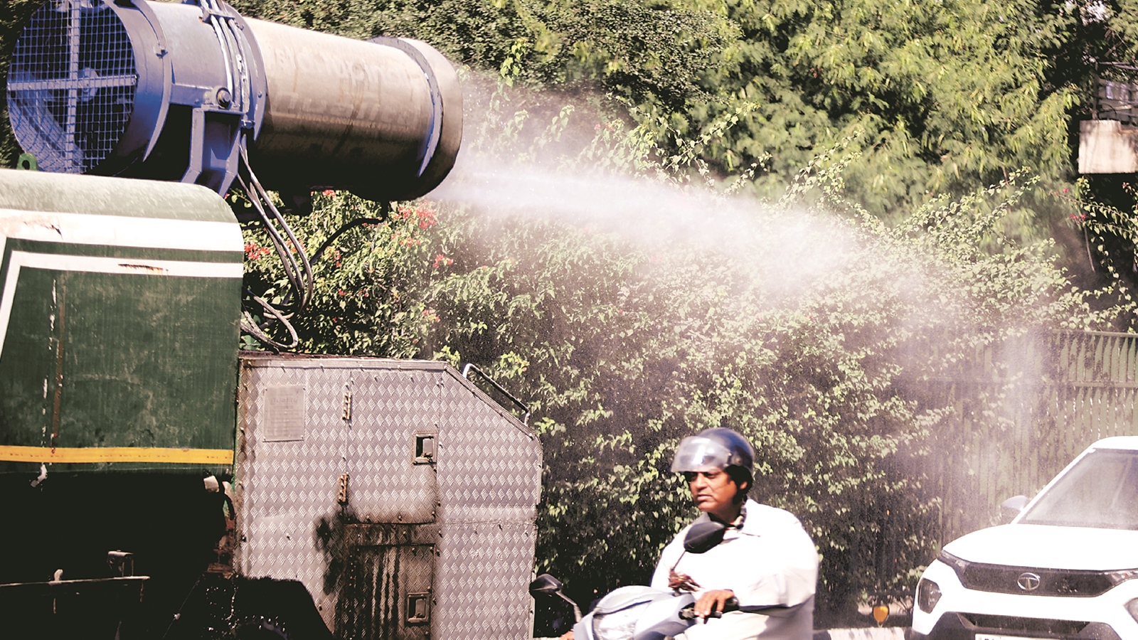 Delhi air quality improves, AQI in ‘poor’ category after 4 days