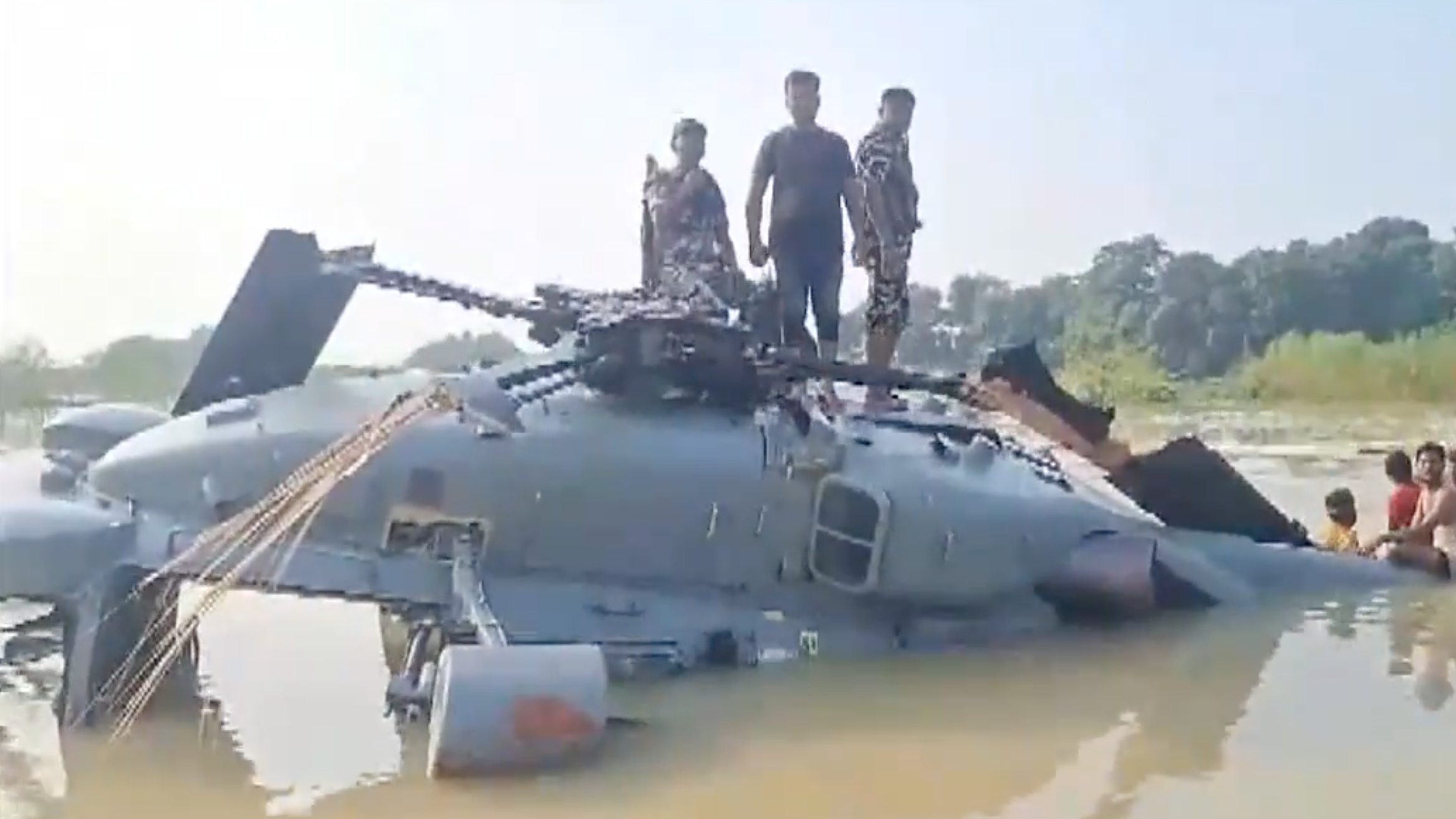 IAF helicopter on flood relief op makes emergency landing in Bihar’s ...