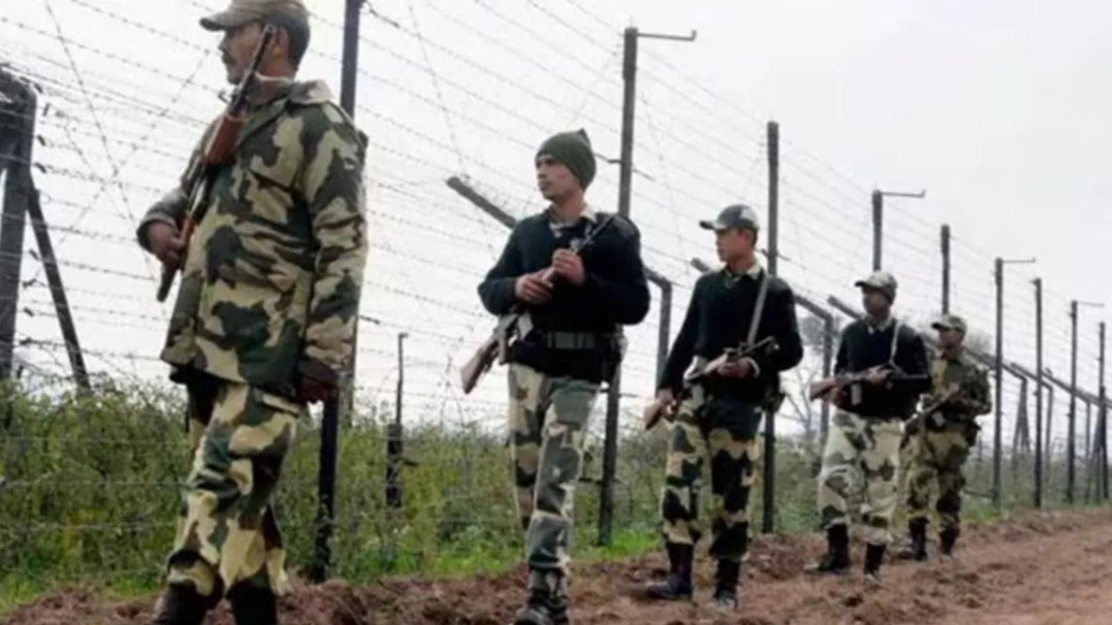 Bangladesh national among 3 detained for illegal infiltration, human ...