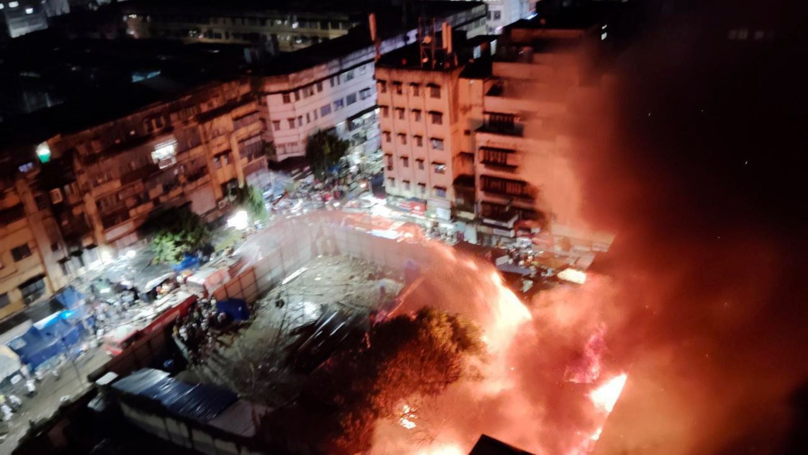 Kolkata: Major blaze in building, 15 fire engines deployed; electrical ...