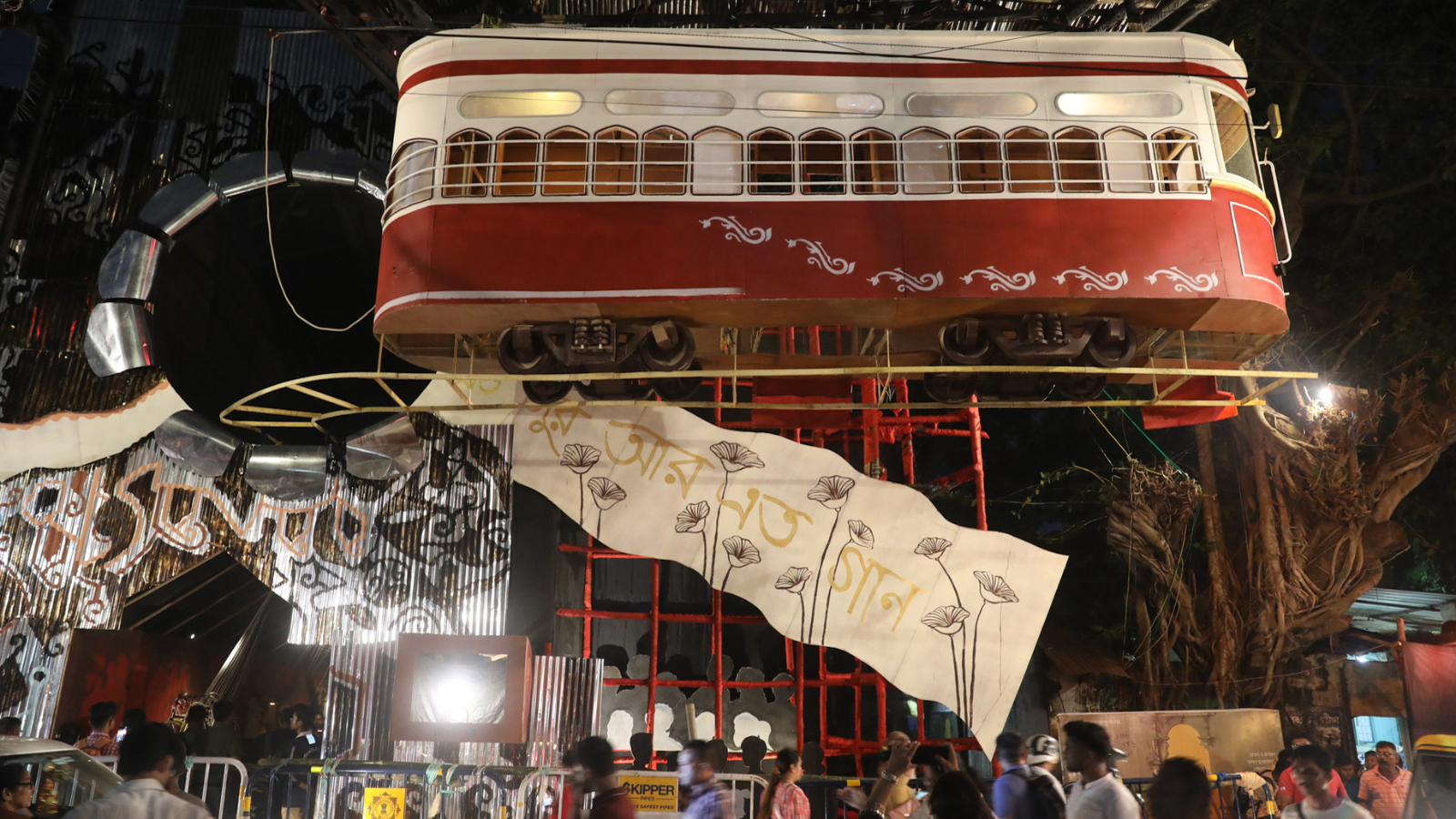 While on its way bidding farewell to city, Kolkata trams relive their ...