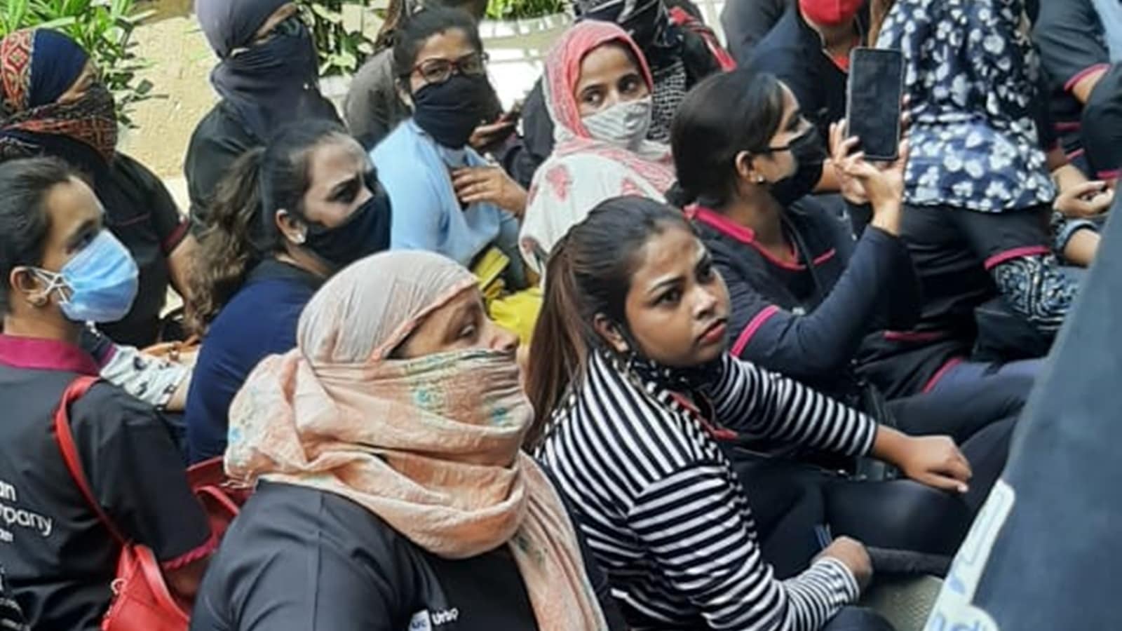 Pune: Women gig workers lead nationwide strike on Diwali; demand fair ...