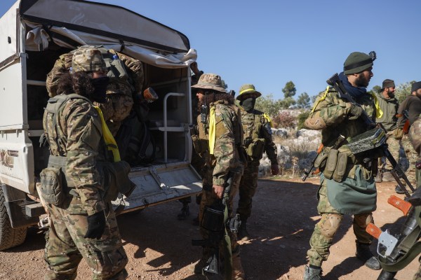 Syrian insurgents breach Aleppo’s outskirts in largest offensive since ...